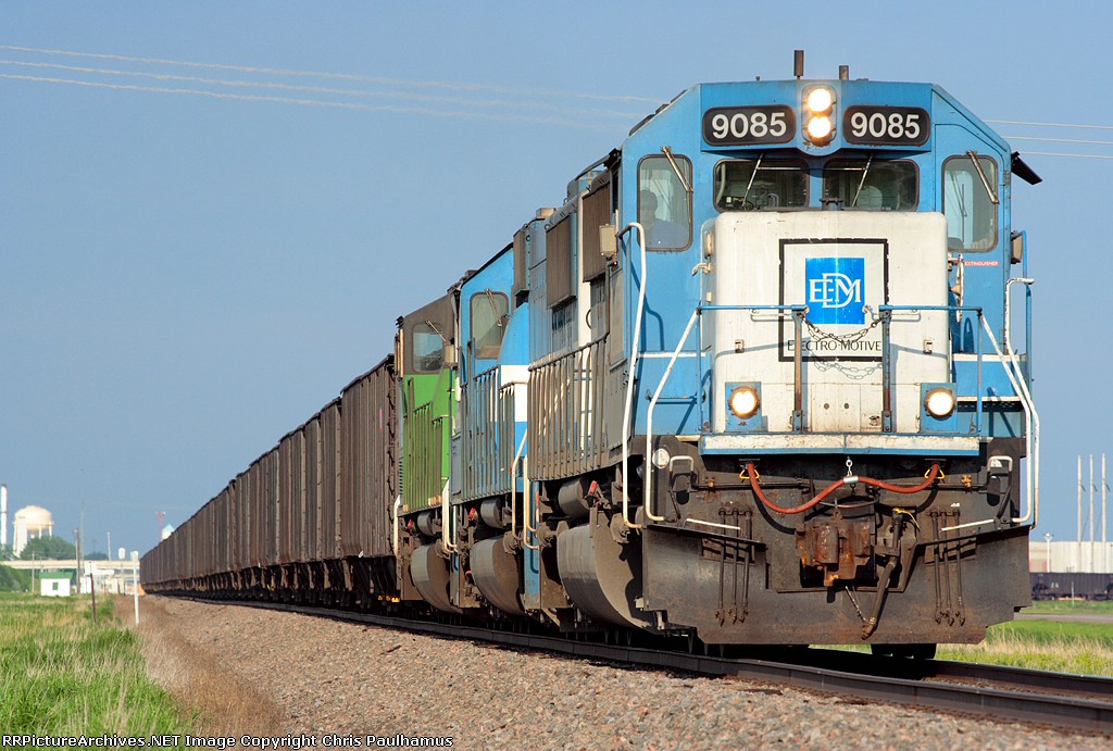 EMDX 9085 (unique paint)